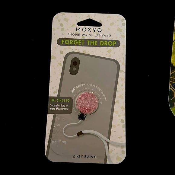Moxyo | Cell Phones & Accessories | New Rose Gold Glitter Phone Wrist ...